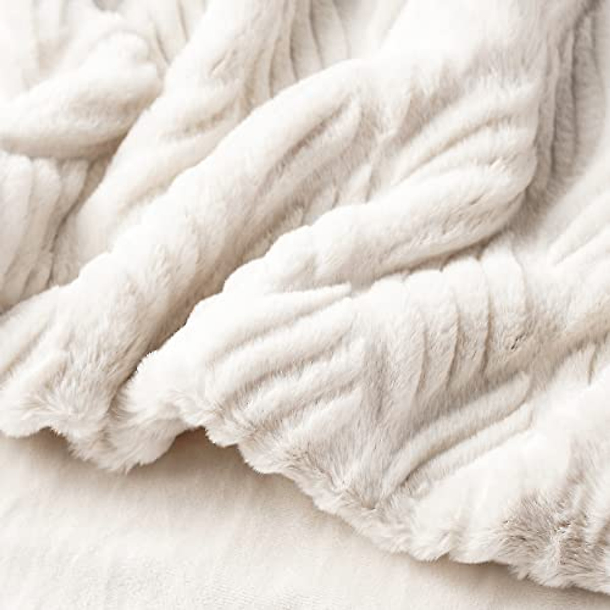 BATTILO HOME White Cream Faux Fur Throw Blanket for Couch, Soft Couch Blanket Cozy Fur Blanket Throw 50"x60", with 1 Fur Pillow Cover 18"x18",Ivory