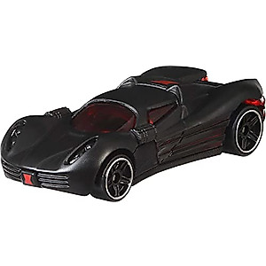 Hot Wheels Marvel Toy Character Car 5-Pack in 1:64 Scale: Captain America, Black Panther, Black Widow, Iron Man & Thanos