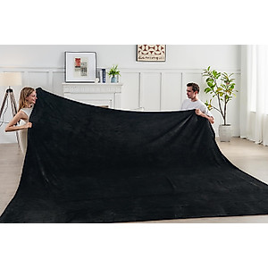 Commollis Oversized King Fleece Blanket 120x120 Inches, A whole Giant Huge seamless blanket for Families, Couples & Friends - Extra Large Big Soft Blanket - California King Warm Blanket 10x10