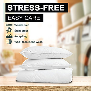 Jeminise Soccer Comforter Set - Custom Soccer Bedding with Name & Number Warm Comforter Twin for Soccer Fan Boys Soccer Room Decor for Boys (Soccer CFT-09, Twin/Full/Queen/King)