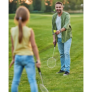 AboveGenius Badminton Rackets Set of 6 for Outdoor Backyard Games, Including 6 Rackets, 6 Nylon Badminton Shuttlecocks, Lightweight Badminton Racquets for Beginners