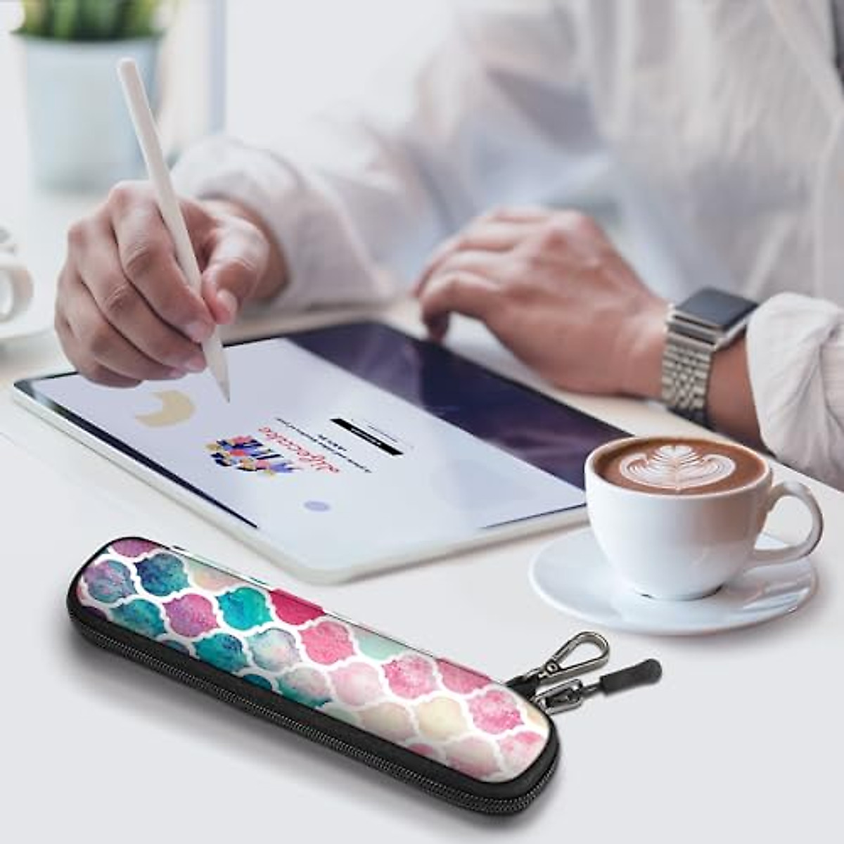 Fintie Pen Holder Case for Apple Pencil Pro, Apple Pencil (USB-C / 1st / 2nd Generation), Soft Neoprene Zipper Carrying Bag Sleeve Pouch for Samsung Stylus, Surface Pen, Moroccan Love