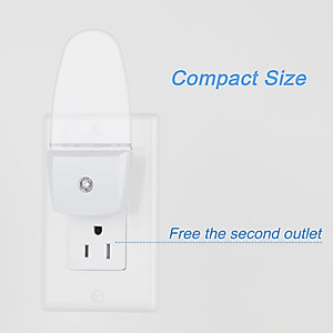 REMINDA 4 Pack Auto Nightlight Lamp with Dusk to Dawn Sensor for Bedroom, Plug in, Red