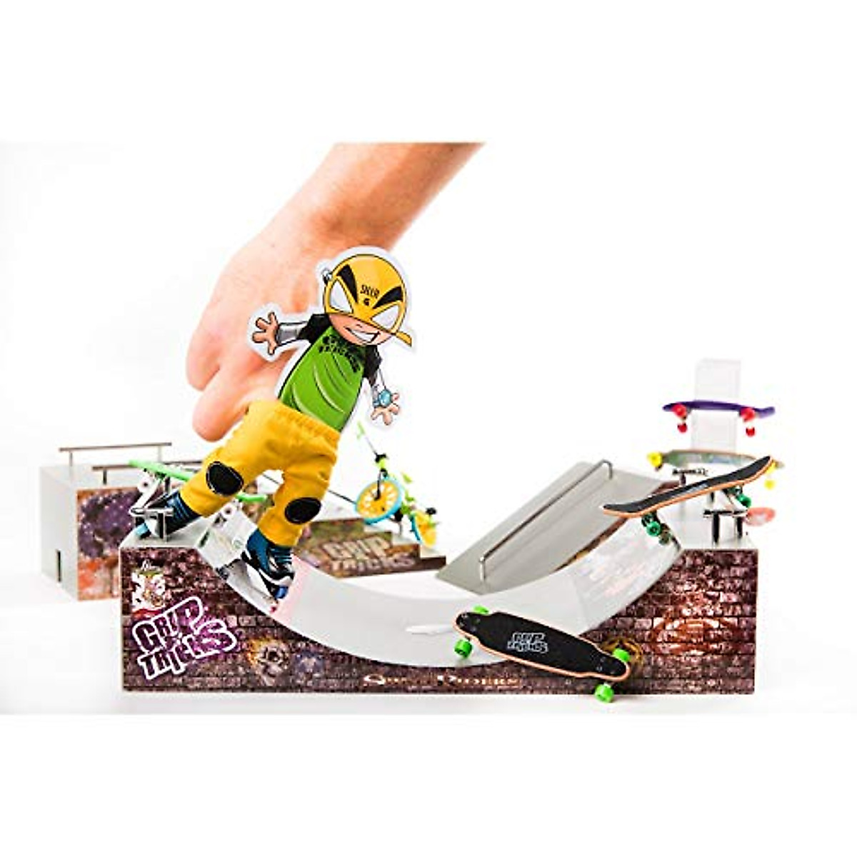 Grip and Tricks - Black Freestyle Inline Finger Skates with Finger Roller Skates Tools and Mini Fingerboards Accessories - Pack 1 Finger Toy for 6+ Years Old Kid