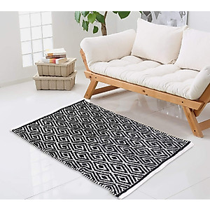THE BEER VALLEY Cotton Diamond Rug 21x34 Inches - Black, Reversible Machine Washable Accent Rugs for Bedroom, Kitchen, Entryway, Bathroom