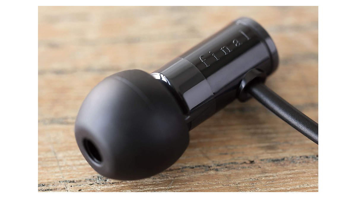 Final E1000 Earphones - Premium Sound & Durability