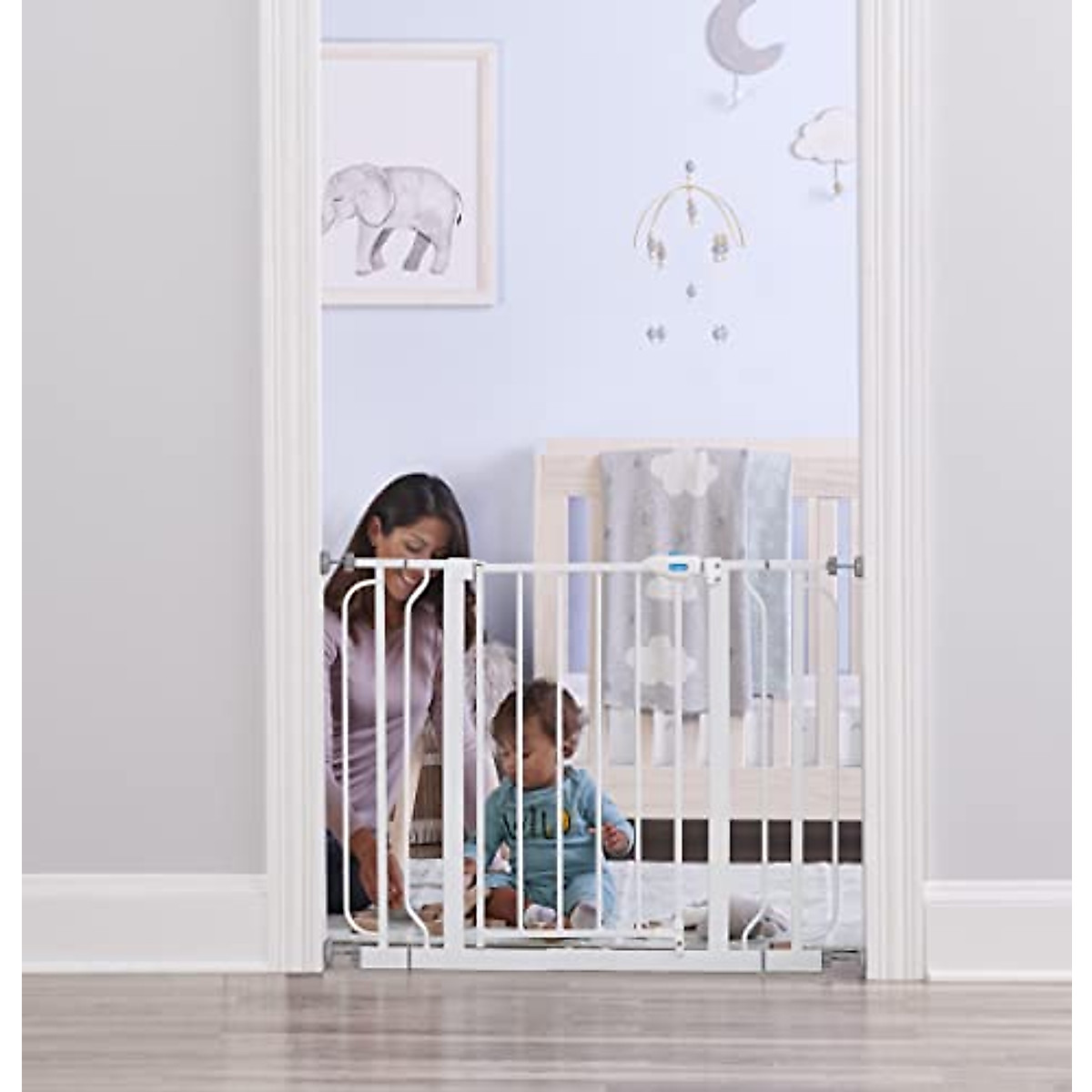 Regalo Wall Safe Extra Wide Safety Gate