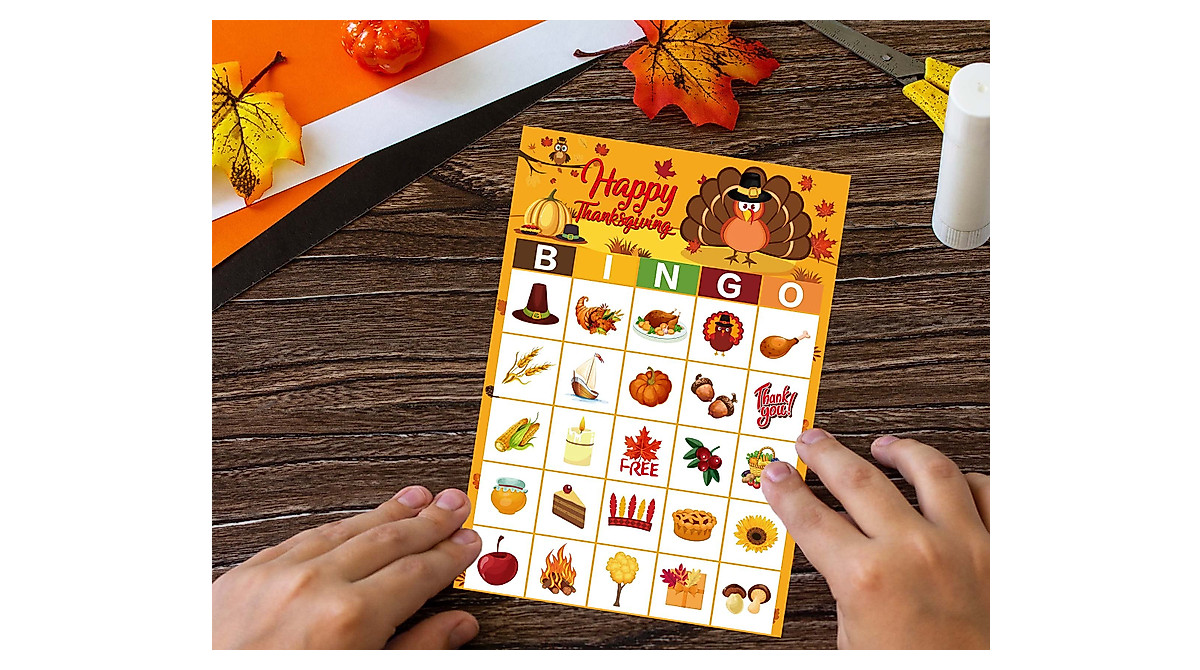 Thanksgiving Bingo Game - 24 Player Family Fun & Parties