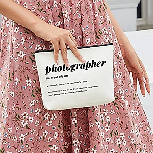fkovcdy Photographer Gifts Photography Lovers Gifts for Women Friend Sister Makeup Bag Birthday Christmas Gifts for Friend Female Unique Gag Gifts for Photography Lover