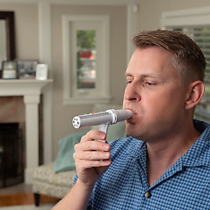 OMRON PeakAir Peak Flow Meter, Measures Changes in Your Lung Air Flow to Assist in the Detection of Asthma Attacks (for Children and Adults)