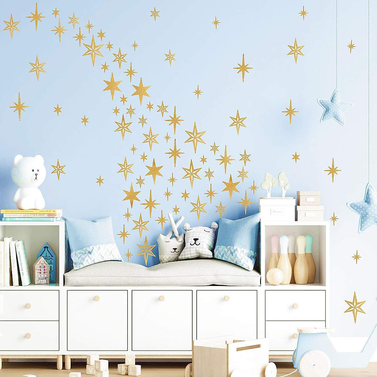 Gold Star Wall Decals Metallic Vinyl Star Wall Stickers Gold Sticker Wall Decor Sparkle Starburst Wall Decals Peel and Stick Retro Star Wall Stickers for Bedroom Living Room Decor