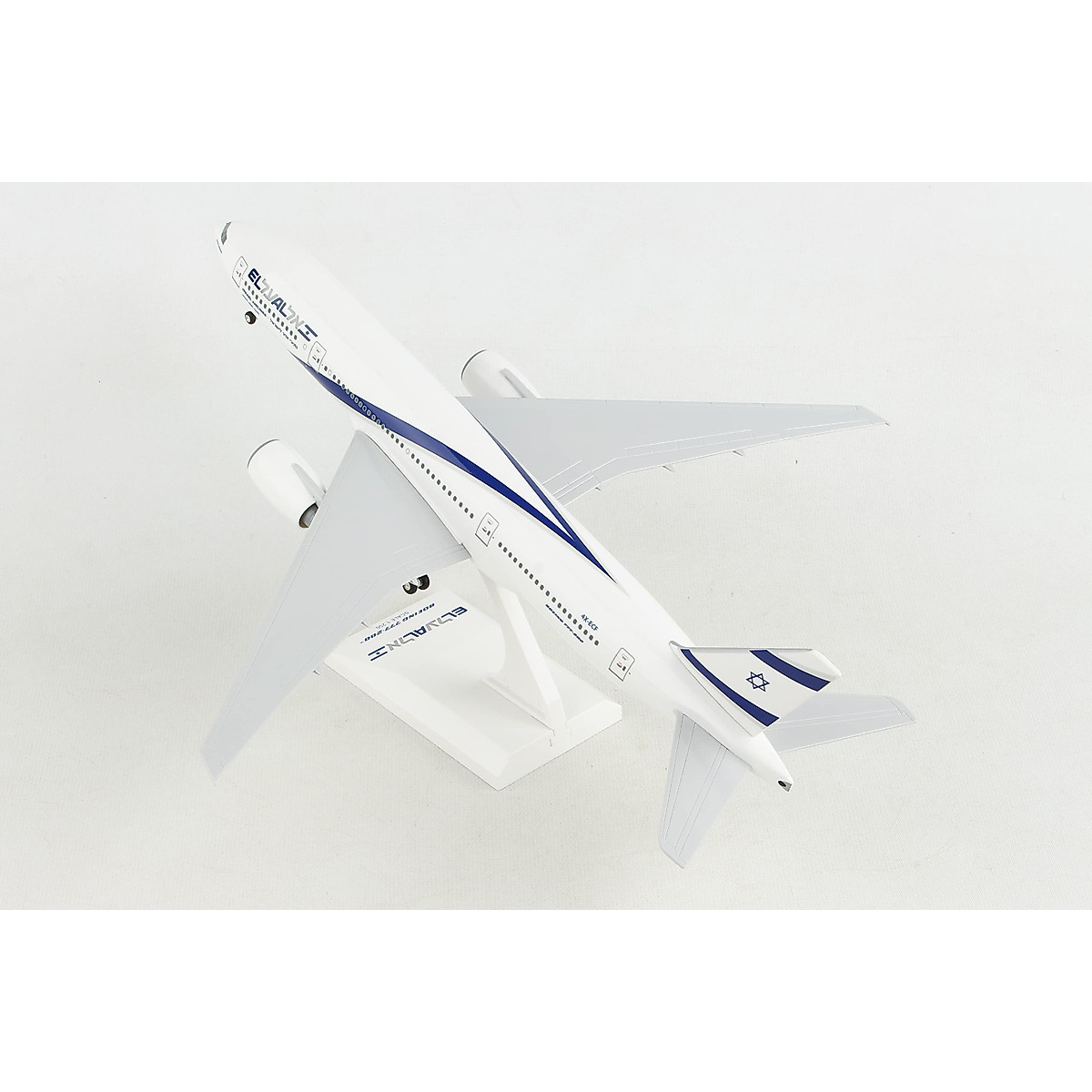 Daron Worldwide Trading SKR752 Skymarks El AL 777-200 1/200 W/Gear Model Kit