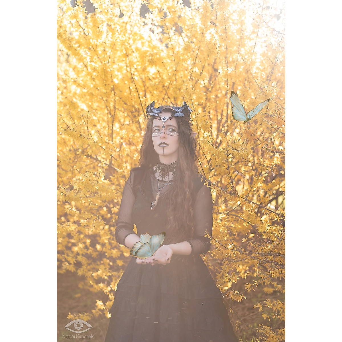 MOSTORY Handmade Dark Fairy Crown Black Butterfly Headpiece Woodland Elf Circlet Gothic Floral Tiara Headband for Women Girls Cosplay Wedding Birthday Renaissance Halloween