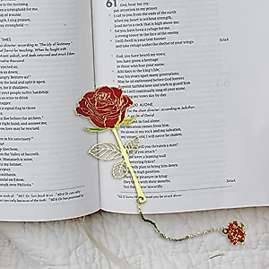 2 Pieces Cute Metal Flower Corner Bookmarks for Women Rose Bookmarkers for Book Lovers, Book Markers Gifts for Teacher's Day Christmas Birthday Valentine's Day (Rose)