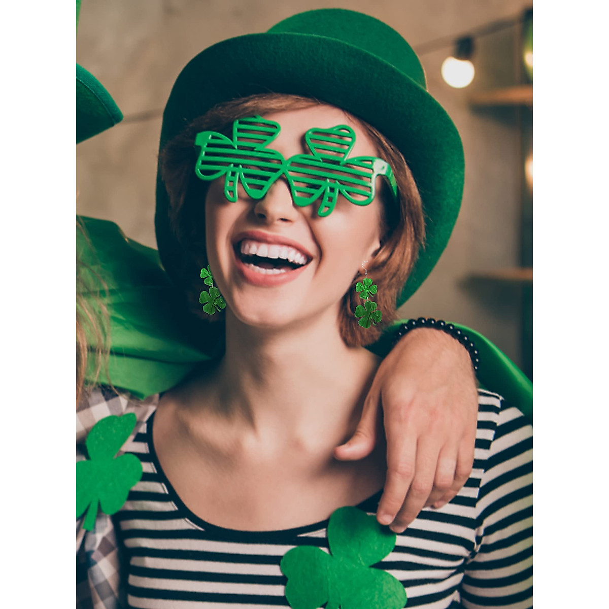 St Patricks Day Earrings for Women Irish Shamrock Dangle Earrings Fun Green Hat Beer Drop Earrings for Teen Girls Lightweight Irish Festival Earrings St Patricks Day Accessories(Acrylic)