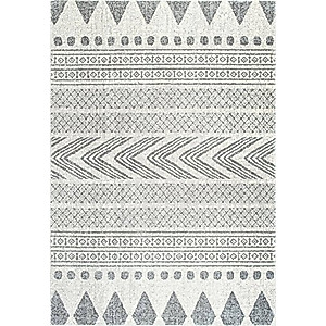 nuLOOM Shaina Tribal Area Rug, 5' x 7' 5", Grey