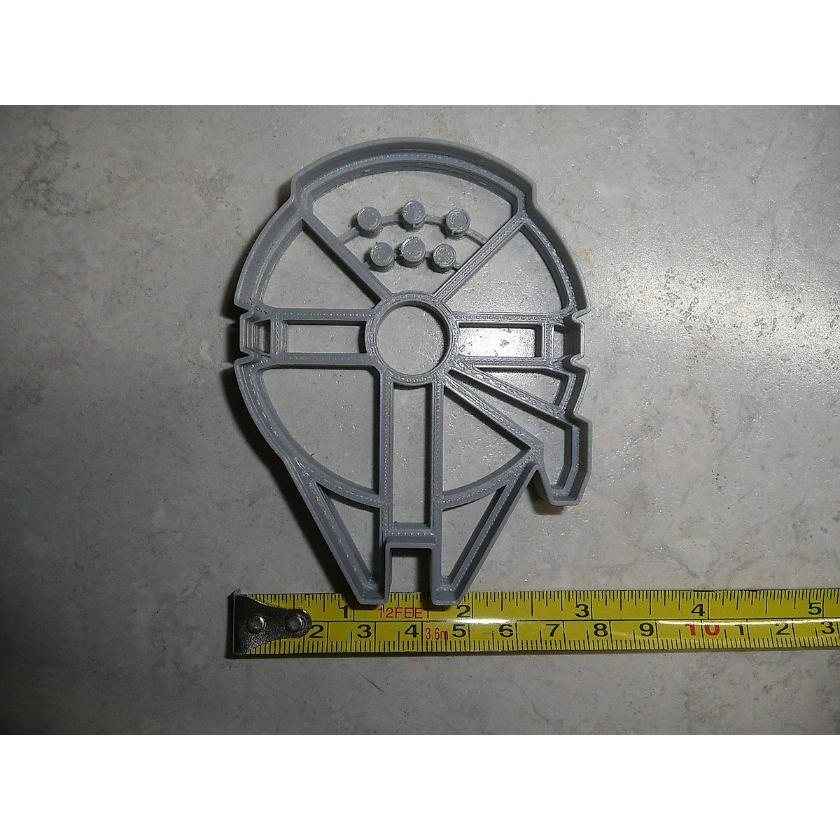 MILLENNIUM FALCON STARSHIP STAR WARS COOKIE CUTTER MADE IN USA PR2298