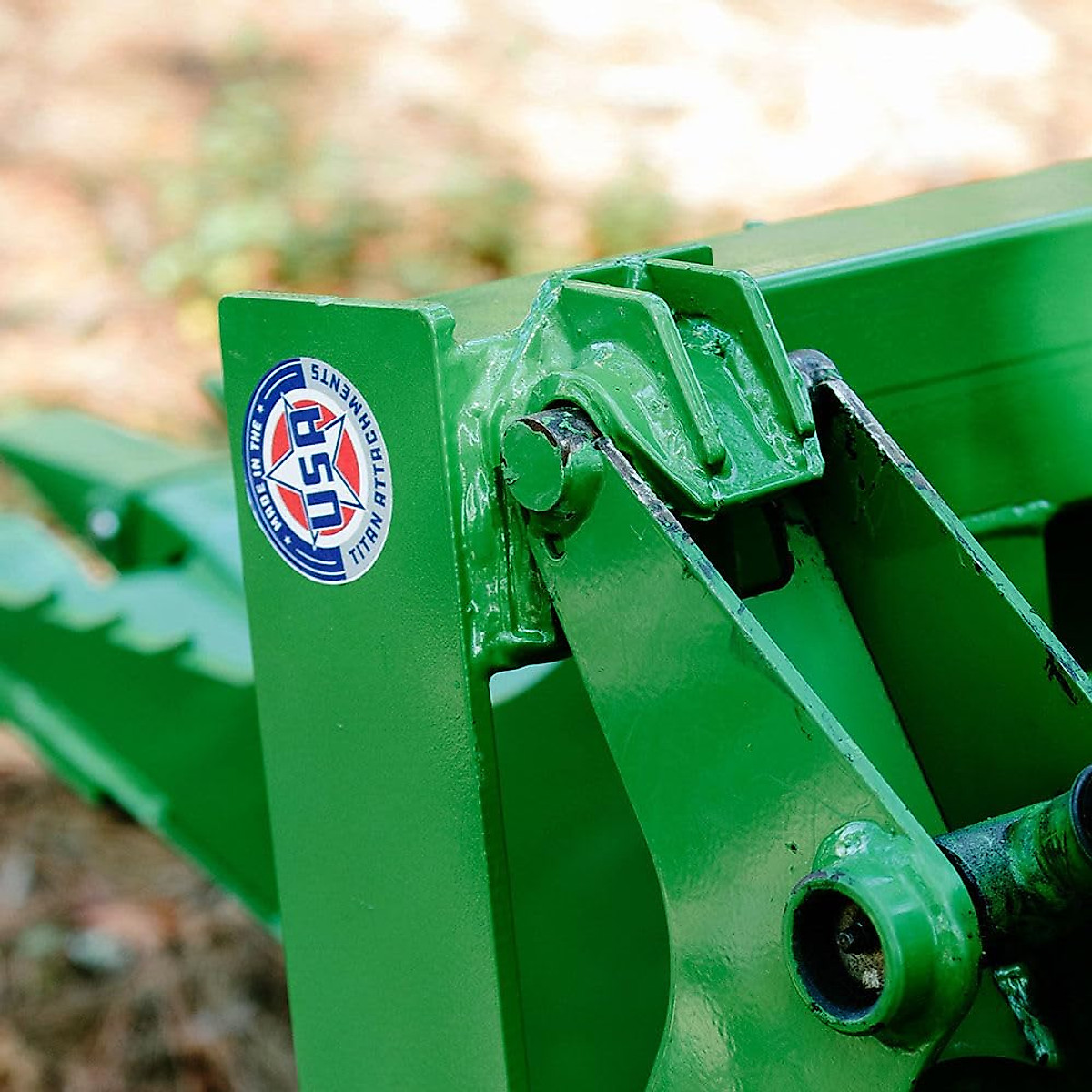 Titan Attachments USA Made Green Extreme Duty Stump Bucket Tree Spade Scoop Digger, Fits John Deere Hook and Pin