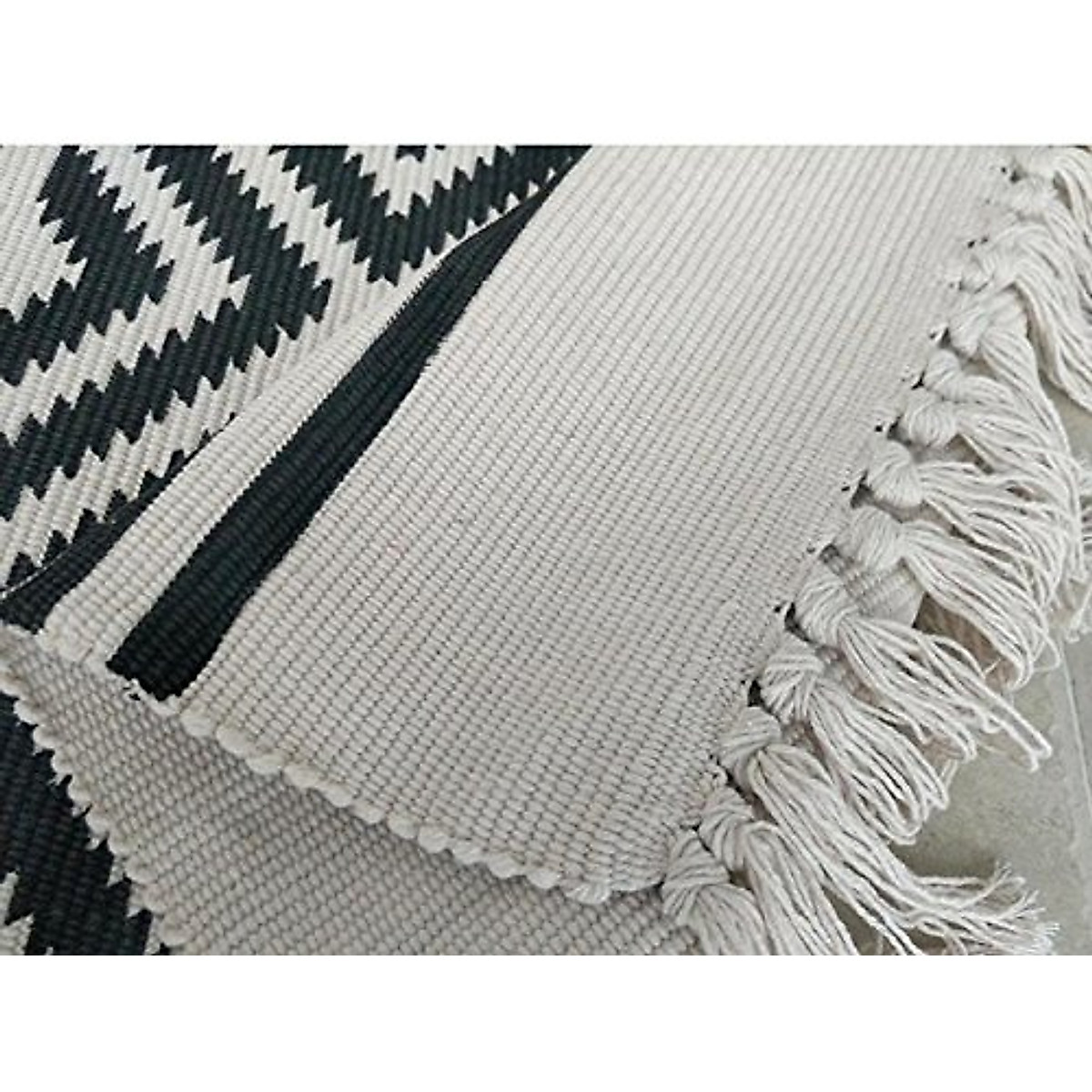 UKELER Laundry Room Runner Rug 2'x4' Cotton Washable Kitchen Rugs Black and White Front Door Mat Handmade Indoor Outdoor Rugs for Kitchen, Laundry, Bathroom, Doorway