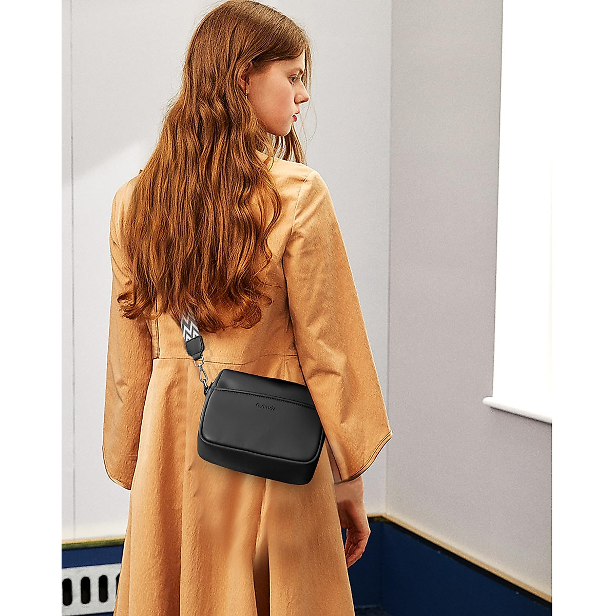 Gximdz es Small Crossbody Bags for Women Trendy Vegan Leather Crossbody Purses Shoulder Bag with Adjustable Wide Guitar Strap (Black)