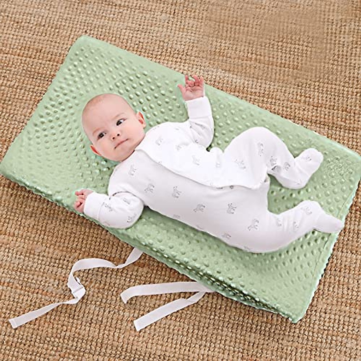 Changing Pad Cover, Ultra Soft Minky Dots Plush Changing Table Covers Breathable Mink Changing Table Sheets Cover Wipeable Changing Pad Covers for Infants Newborn Baby Girl Boy (Meadow Mist)