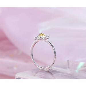 Helen de Lete Lovely Daisy Sterling Silver Open Ring