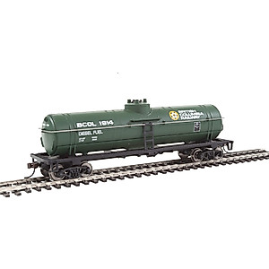Walthers Trainline HO Scale Model British Columbia Railway Tank Car, Green/Yellow/White