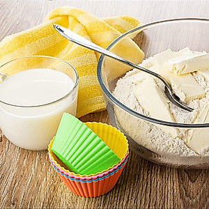 KUFUNG 9 Pack Silicone Cupcakes Liners, Reusable Non Stick Silicone Cupcake Baking Cups, Standard Size Silicone Baking Cups For Cupcake, Muffins (7 cm, Multicolor)