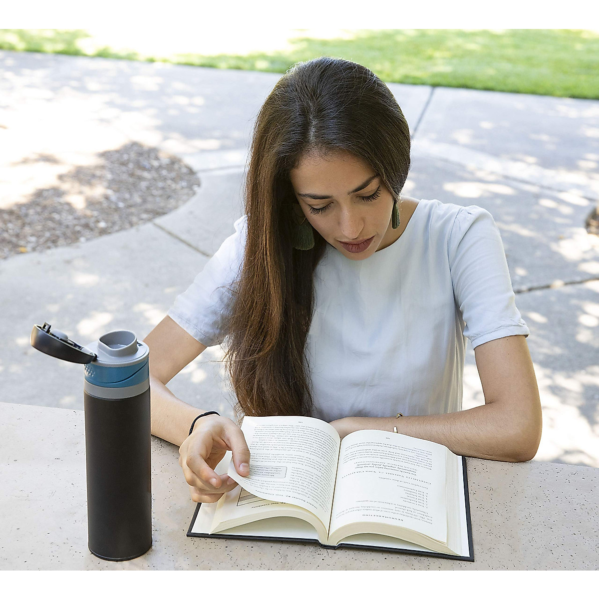 MIRA 16 oz Lightweight Insulated Travel Mug for Coffee, Tea - Stainless Steel One Touch Lid Tumbler - Keeps Hot or Cold - Black