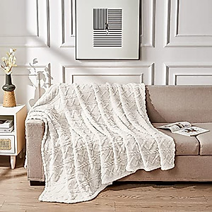 Edenleaf Sherpa Fleece Throw Blankets for Couch - Decorative Cream Throws Blanket with Stylish Pattern for Couch Sofa Living Room and Bed-All Season Blanket (Cream, 50x70 Inches)