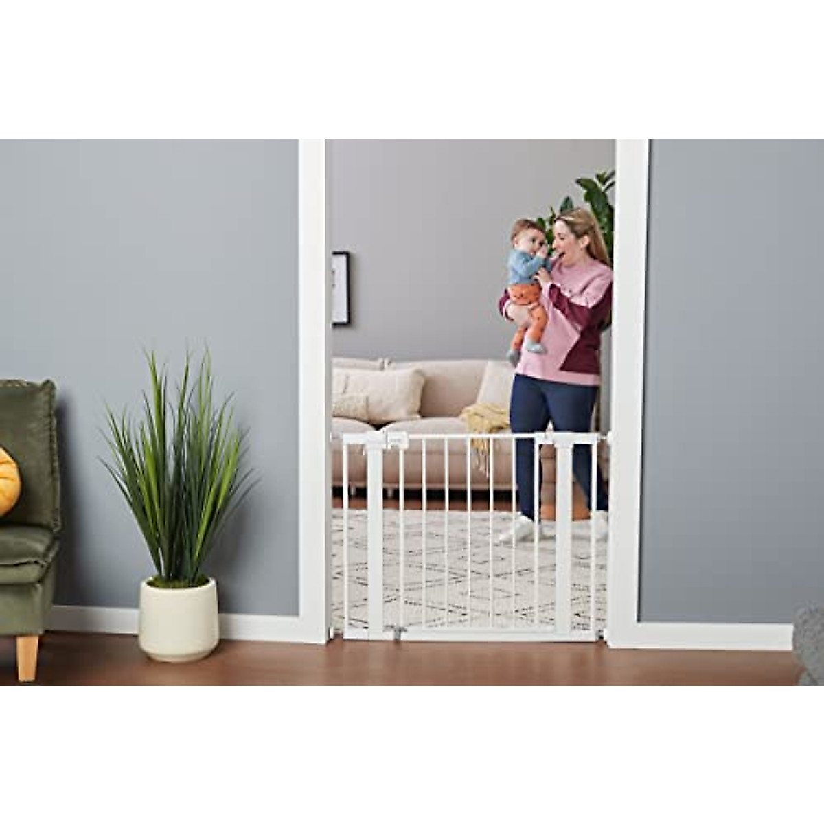 Safety 1st Easy Install 28" High Walk Thru Gate, Fits Between 29" and 38"