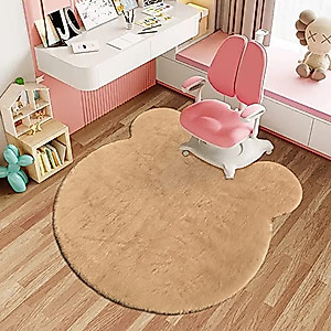 TENNOLA Bear Shaped Area Rug 4 x 4 Feet Cute Rugs for Bedroom Aesthetic Soft Fluffy Faux Rabbit Fur Rug Fuzzy Carpet for Nursery Kids Teen Girls Room Home Decor