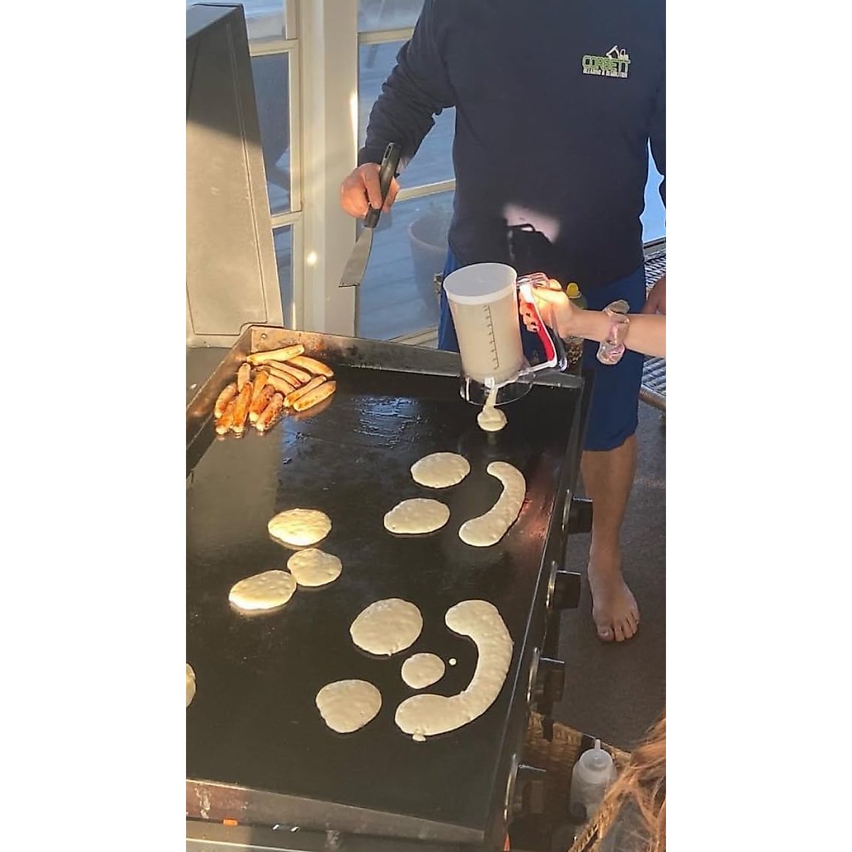 Waffles Batter Dispenser n Waffle Tongs Combo Set,Get Perfectly Fluffy Waffles Every Time! Batter Measuring Separator for Pancakes, Cupcake, Muffin Quick Filling Cookie Batter