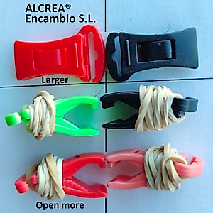 Alcrea® 32 Sock Clips for Washing Machine and Dryer, with Hanging Hook. Stop Pirates. Directly to The Drawer with The Clip on, Without Folding, Without Losing, or Pairing. The Socks’ Complete Cycle