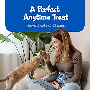 Blue Buffalo Bursts Crunchy & Creamy Cat Treats, Great for Training, Paw-Lickin' Chicken, 5-oz Bag