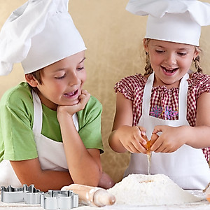 Funtery 9 Pcs Christmas Nativity Cookie Cutters Set Nativity Scene Stainless Steel Cookie Cutter Baby Jesus in Crib Star of Bethlehem Sheep Donkey Cookie Cutter for Christmas Baking