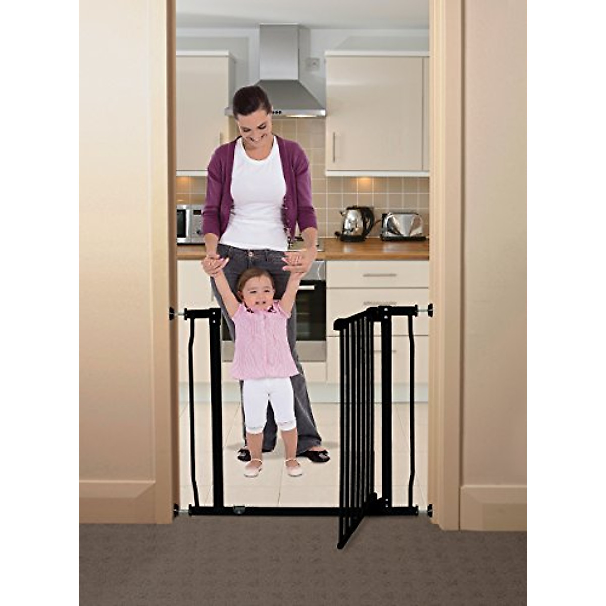 Dreambaby Liberty Baby Safety Gate - with Smart Stay Open Feature (29.5-33 inches)