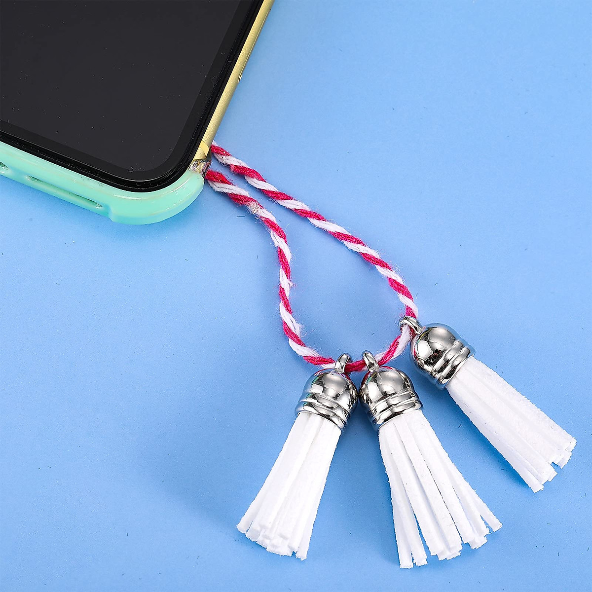 200 Pieces Keychain Tassels Faux Suede Leather Tassel Pendants Keychain Decoration Tassels with Loop for DIY Crafts Making Supplies (White)