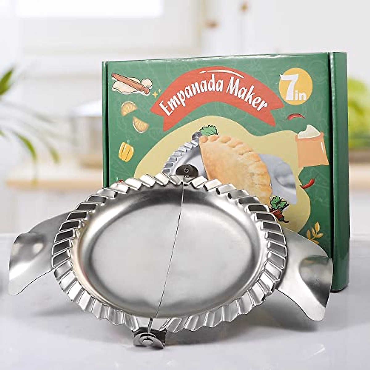 PAMISO Extra Large Empanada Maker, 7 inch Empanada Seal with Dough Cutter Circle, Stainless Steel Empanada Maker Press, Pastry Tools, Pocket Pie