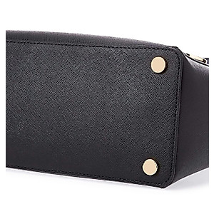 Michael Kors Voyager (Black) Large