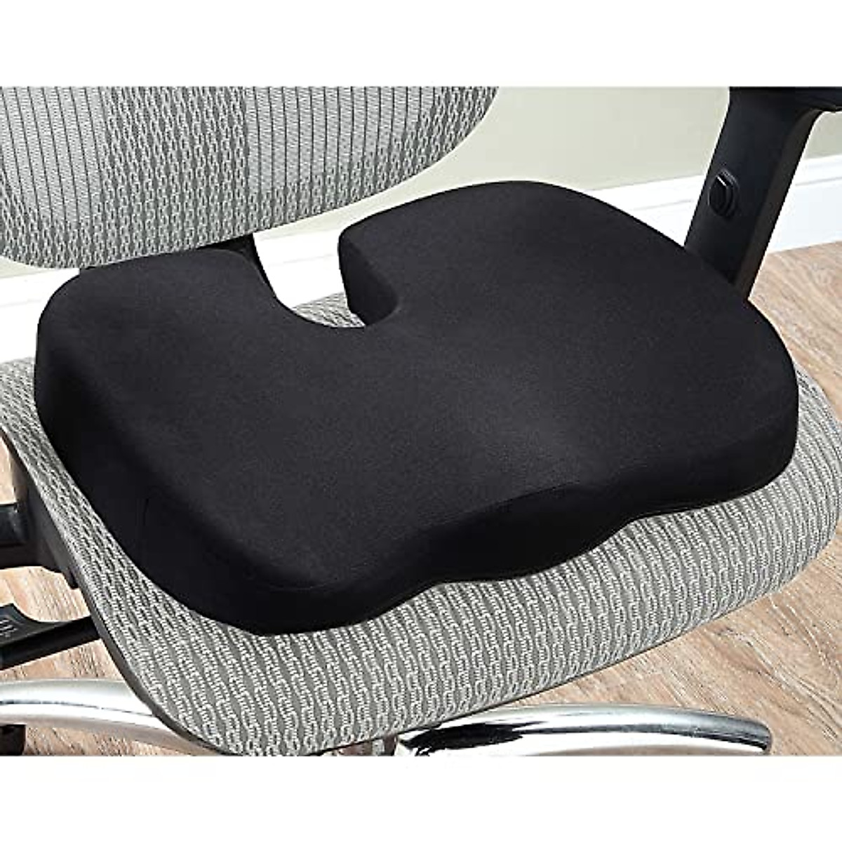 Lorell LLR18307 Butterfly-Shaped Seat Cushion