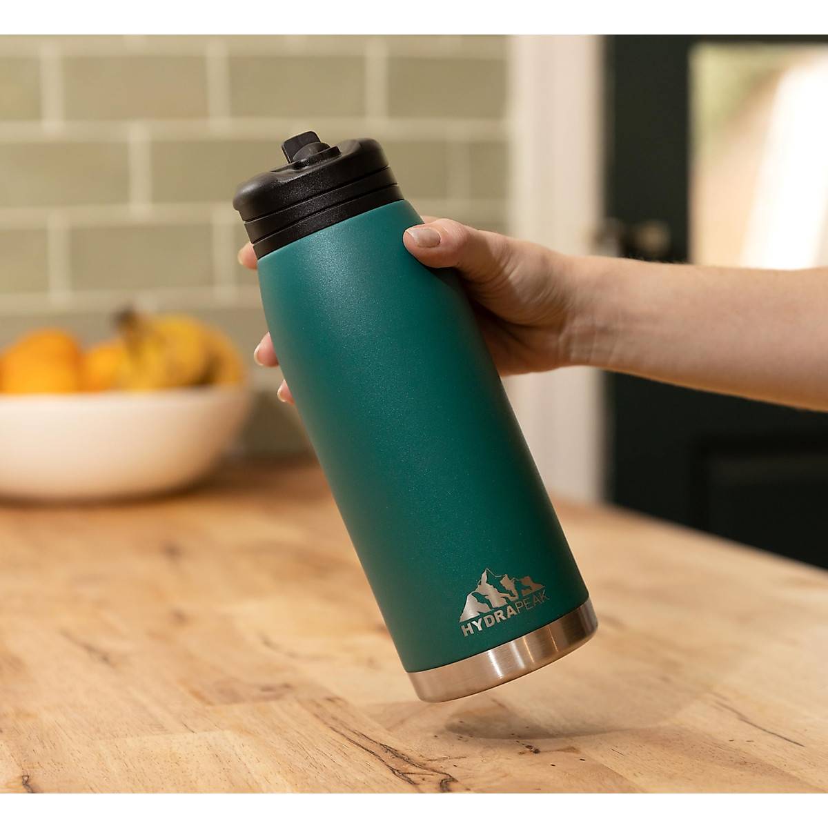 Hydrapeak Flow 32oz Insulated Water Bottle with Straw Lid | Double Wall Vacuum Insulated Stainless Steel Water Bottles, BPA-Free and Leak-Proof, Wide Mouth Flask with Bite Straw and Handle (Black)