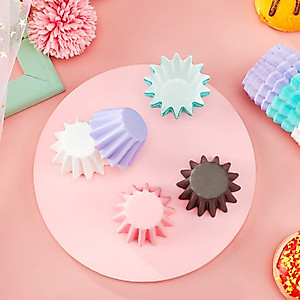 200 Count Mini Wave Cupcake Liners Flared Cupcake Baking Cups Wrappers Paper Greaseproof Brioche Mold Odorless Muffin Liners Wraps Muffin Case Trays for Party Decorations (Colorful)