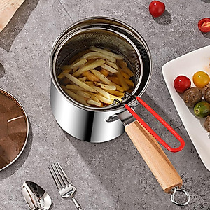 Deep Fryer Pot 304 Stainless Steel Frying Pan with Strainer Basket and Handle,Japanese Tempura Fryer Deep Fryers Frying Pot for Frying Fish Shrimp Chicken and Fries (Silver-1)