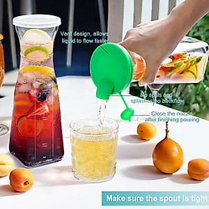 Ritayedet Glass Carafe, 1 Liter Carafe for Mimosa Bar, 4 Pcs, Square Carafe Pitcher with Lid, Drink Dispenser for Parties, Cold Water, Milk, Juice Container, Tea, Wine, Cocktails (6 Lids & 2 Spouts)