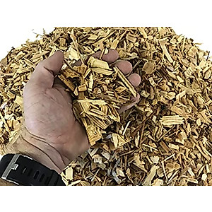 MIGHTY109 Cedar Wood Chip Mulch (42 Quarts)