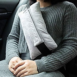 GNEGNI Seat Belt Pillow for Kids, Car Seat Travel Pillow to Protect Head Neck and Shoulder, Patient Care Surgery Recovery Support Cushion Pad, Seat Belt Cushions Pads Protectors for Child Adults