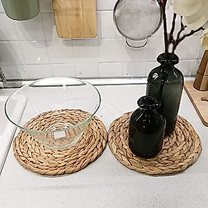 Casaphoria 4 Pack 11.8 inch Natural Hand-Woven Water Hyacinth Placemats,Large Round Braided Rattan Tablemats for Dining Table,Heat Resistant Non-Slip Weave Placemats Handmade