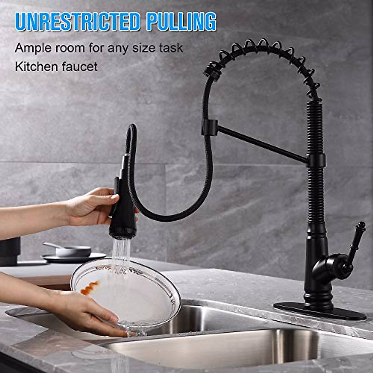 Single Level Kitchen Sink Faucet with Pull Down Sprayer, Single Handle Pull Out Kitchen Faucet, Matte Black