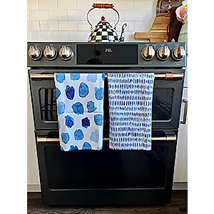 Crae Home Waffle Weave Pattern Microfiber Two Hand Towel Set (Ocean Drops/Blotched)